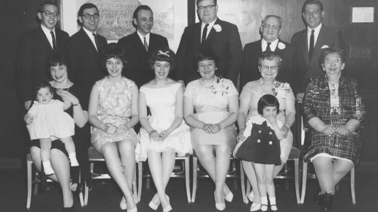 Shuman Family, 1960s - Jewish Buffalo History Center